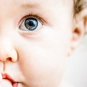 Symptoms & Treatment of Eyelid Problems in Babies - Indian Crest Peds