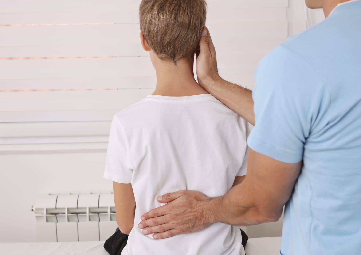 Back Pain Causes in Teens - Indian Crest Pediatrics
